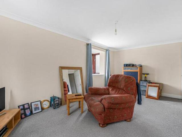 Shared Living/roommate 1 Bedroom For Sale Cirencester Gloucestershire 135000 ES101059948