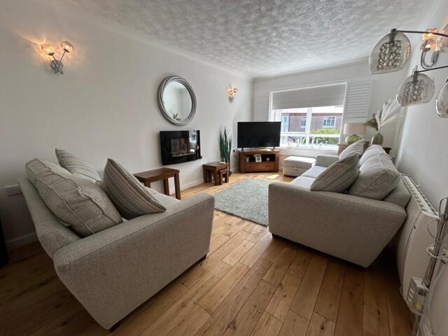 Shared Living/roommate 1 Bedroom For Sale Conwy Conwy 90000 ES101025635