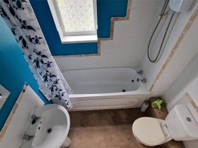 Shared Living/roommate 1 Bedroom For Sale Coventry Coventry 80000 ES99840452