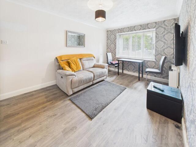 Shared Living/roommate 1 Bedroom For Sale Crawley West Sussex 115000 ELS100342861