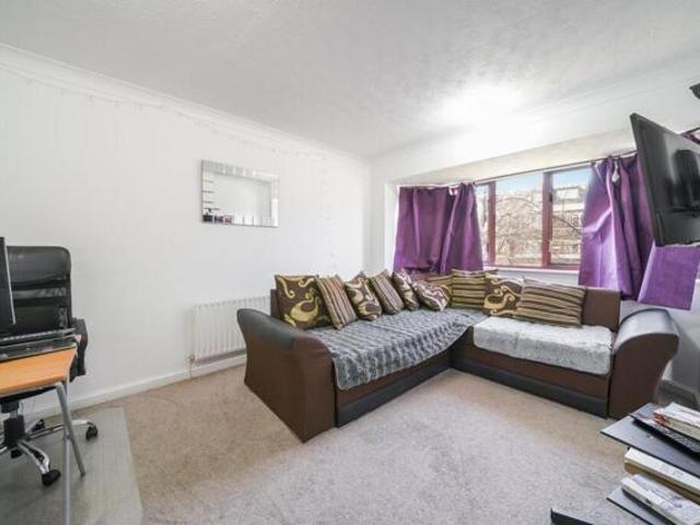 Shared Living/roommate 1 Bedroom For Sale Croydon Greater London 210000 ES98233312