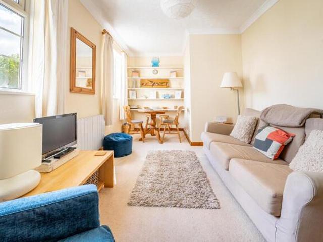 Shared Living/roommate 1 Bedroom For Sale Docking Docking 150000 ES99130183