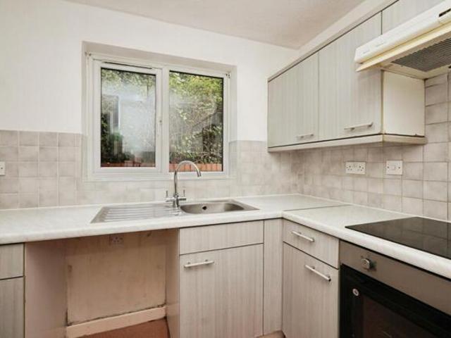 Shared Living/roommate 1 Bedroom For Sale Dover Kent 110000 ES99895468