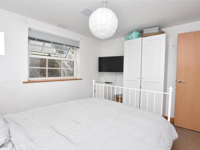 Shared Living/roommate 1 Bedroom For Sale Exeter Devon 160000 ES99840530