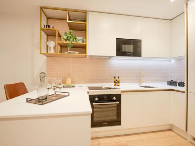Shared Living/roommate 1 Bedroom For Sale Ealing Greater London 441000 ES101996137