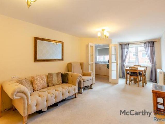 Shared Living/roommate 1 Bedroom For Sale Eastwood Nottinghamshire 140000 ES101119190