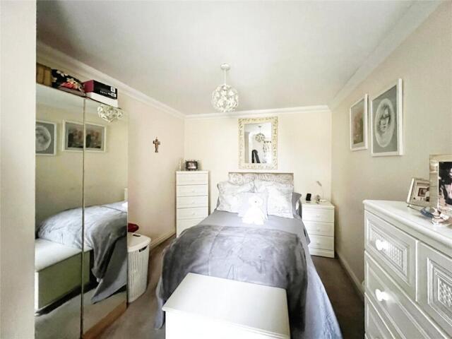 Shared Living/roommate 1 Bedroom For Sale East Cowes Isle Of Wight 175000 ES100786799