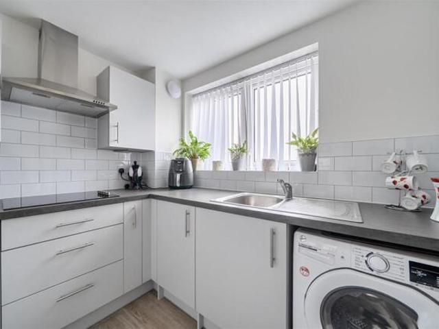 Shared Living/roommate 1 Bedroom For Sale Fareham Hampshire 335000 ELS100503209