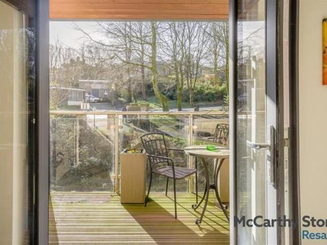 Shared Living/roommate 1 Bedroom For Sale Glossop Derbyshire 210000 ES100578850