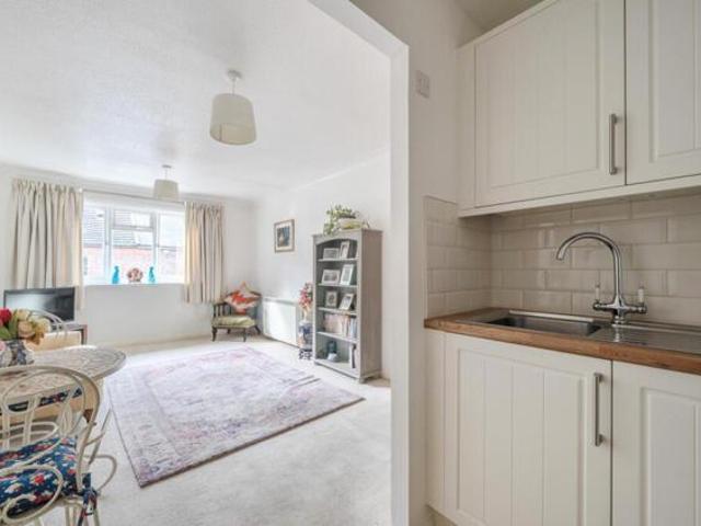 Shared Living/roommate 1 Bedroom For Sale Godalming Surrey 90000 ES98119611
