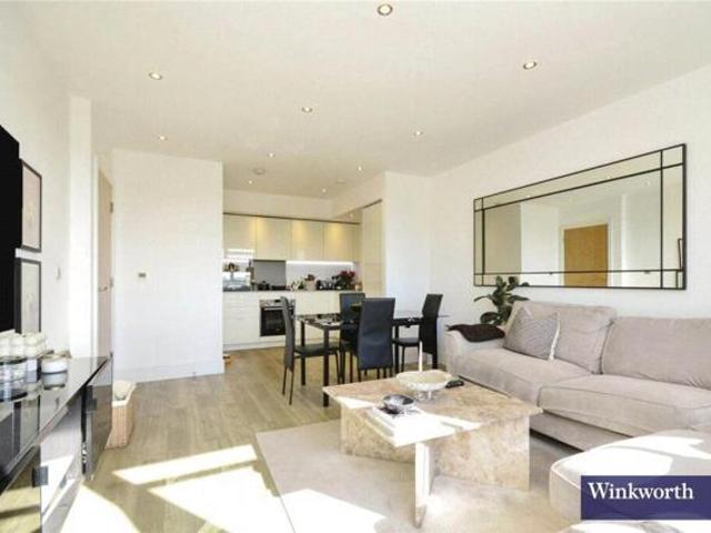 Shared Living/roommate 1 Bedroom For Sale Harrow Greater London 350000 ES100953513