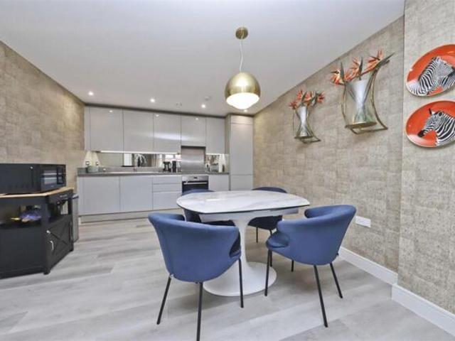 Shared Living/roommate 1 Bedroom For Sale Hayes Greater London 340000 ELS99642080