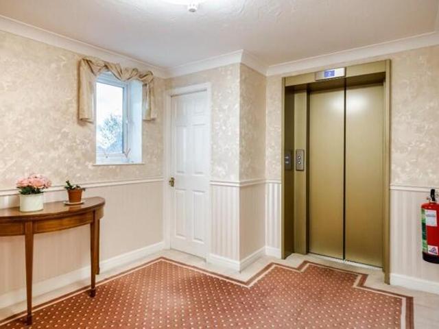 Shared Living/roommate 1 Bedroom For Sale Helensburgh Argyll And Bute 60000 ES100024202