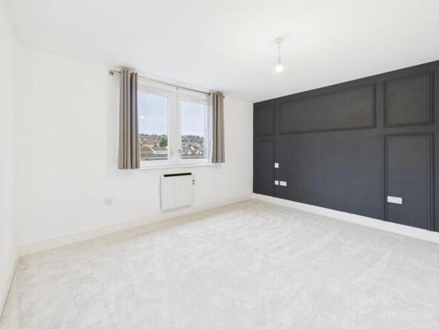 Shared Living/roommate 1 Bedroom For Sale High Wycombe Buckinghamshire 190000 ELS101674671