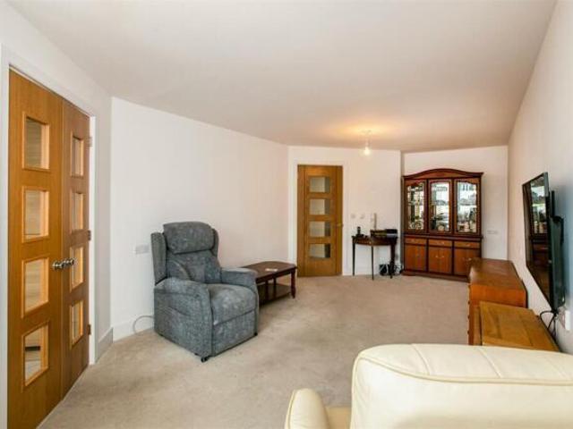 Shared Living/roommate 1 Bedroom For Sale Hitchin Hertfordshire 265000 ES99895095