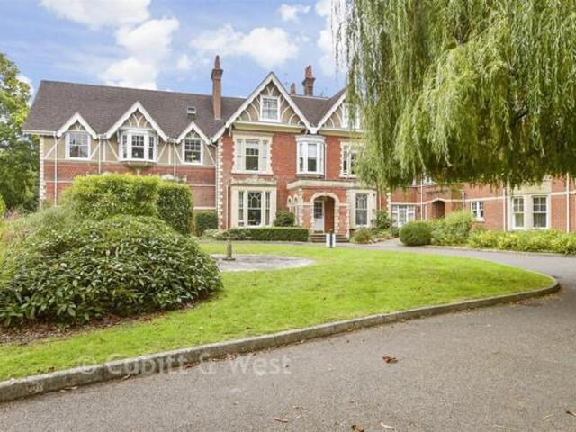 Shared Living/roommate 1 Bedroom For Sale Horley Surrey 240000 ES98800872