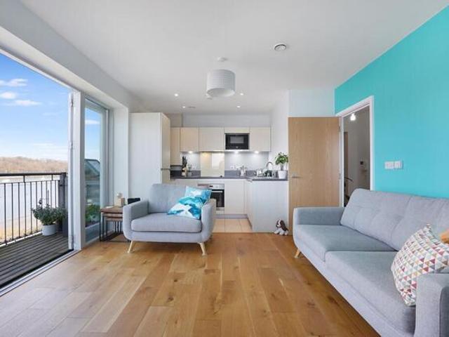 Shared Living/roommate 1 Bedroom For Sale Kent Medway 210000 ES98903406