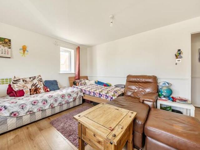 Shared Living/roommate 1 Bedroom For Sale Kingston Upon Thames Greater London 200000 ELS101892063