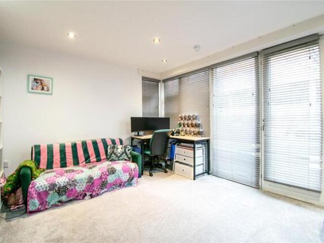 Shared Living/roommate 1 Bedroom For Sale Liverpool Liverpool 120000 ES101025789