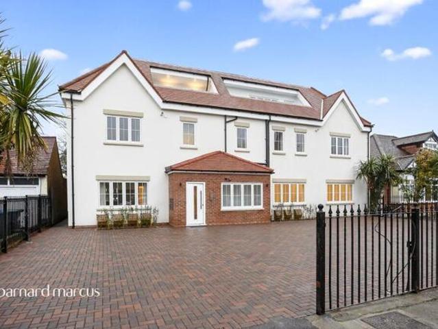 Shared Living/roommate 1 Bedroom For Sale London Greater London 425000 ES100786708