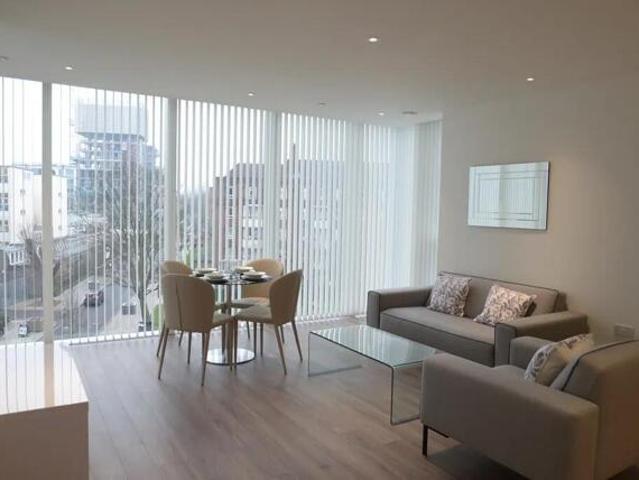 Shared Living/roommate 1 Bedroom For Sale London Greater London 500000 ES99290022