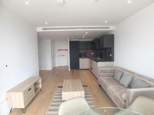 Shared Living/roommate 1 Bedroom For Sale London Greater London 750000 ES100456596