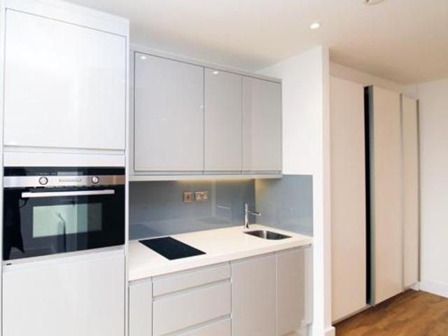 Shared Living/roommate 1 Bedroom For Sale London Greater London 250000 ES101351986