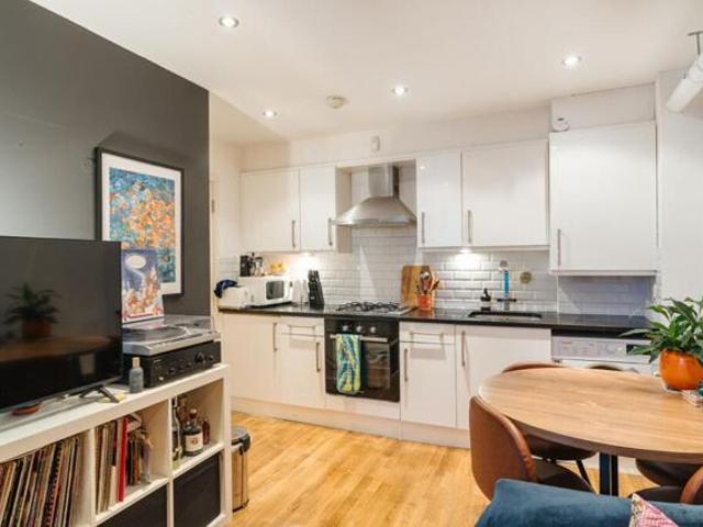Shared Living/roommate 1 Bedroom For Sale London Greater London 300000 ES100541183