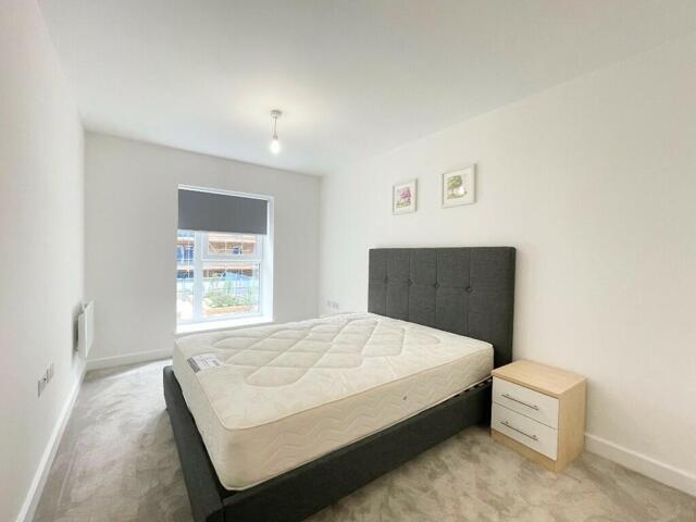 Shared Living/roommate 1 Bedroom For Sale London Greater London 379900 ES100456554