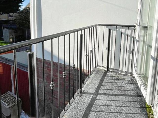 Shared Living/roommate 1 Bedroom For Sale Poole Dorset 180000 ELS98903810