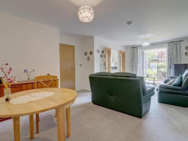 Shared Living/roommate 1 Bedroom For Sale Princes Risborough Buckinghamshire 170000 ELS101231780
