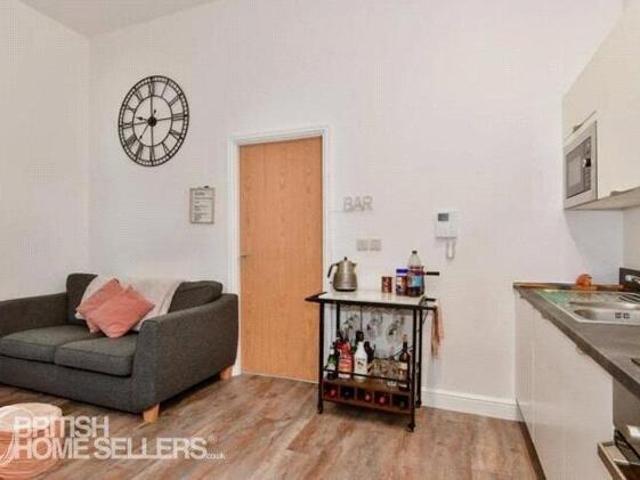 Shared Living/roommate 1 Bedroom For Sale Rochester Medway 170000 ES99130447
