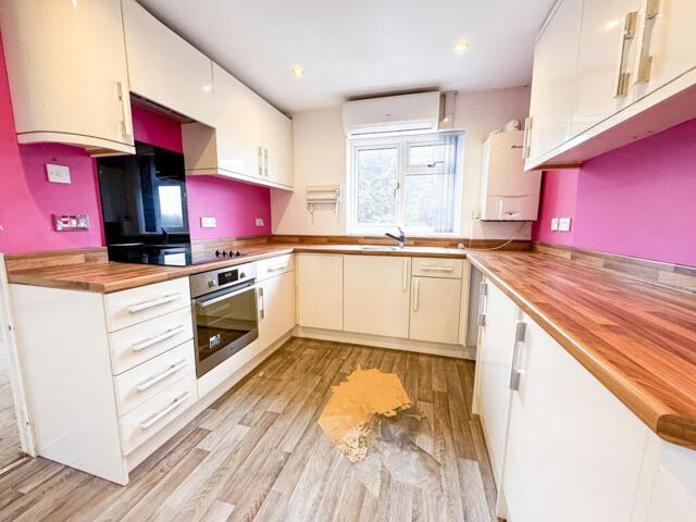 Shared Living/roommate 1 Bedroom For Sale Rochford Essex 185000 ELS99951990