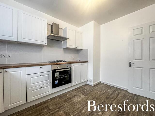 Shared Living/roommate 1 Bedroom For Sale Romford Greater London 200000 ELS100158495