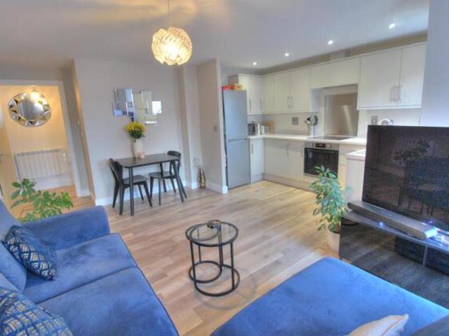 Shared Living/roommate 1 Bedroom For Sale Stourport On Severn Worcestershire 125000 ES99344654