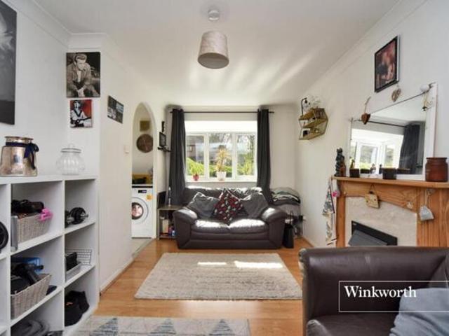 Shared Living/roommate 1 Bedroom For Sale Surrey Greater London 210000 ES99277899