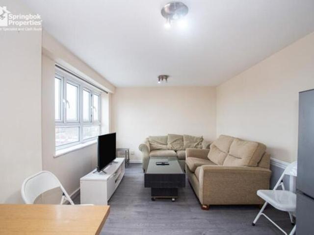Shared Living/roommate 1 Bedroom For Sale Salford Salford 85000 ELS100578880