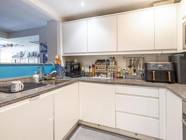 Shared Living/roommate 1 Bedroom For Sale Sandridge Sandridge 280000 ELS100685153