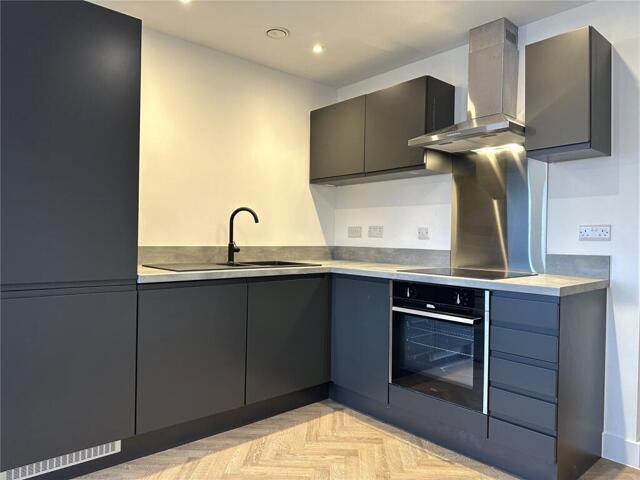 Shared Living/roommate 1 Bedroom For Sale Sefton Sefton 135000 ELS101199925