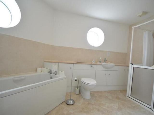 Shared Living/roommate 1 Bedroom For Sale Shrewsbury Shropshire 130000 ELS100824926