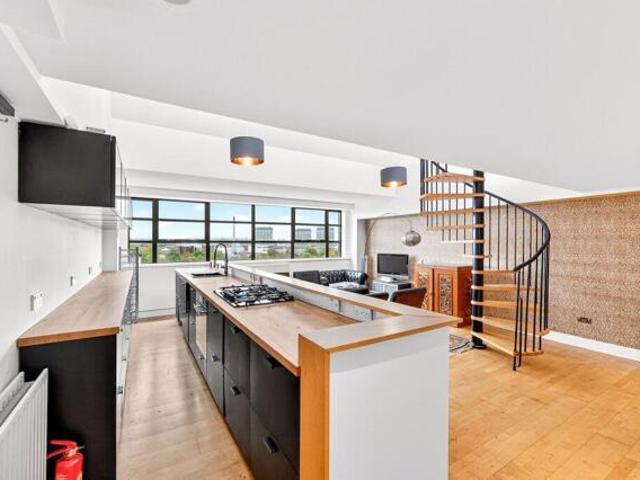 Shared Living/roommate 1 Bedroom For Sale Templeton Court Templeton Court 275000 ES98118707