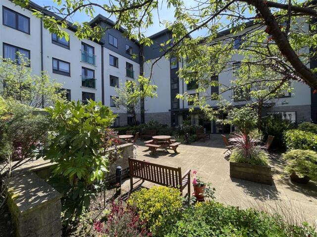 Shared Living/roommate 1 Bedroom For Sale Truro Cornwall 165000 ELS99808500