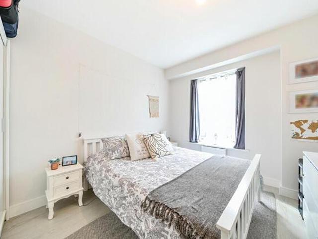 Shared Living/roommate 1 Bedroom For Sale Uxbridge Great London 275000 ES99840581