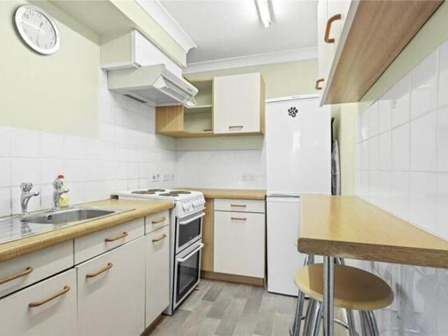 Shared Living/roommate 1 Bedroom For Sale Uckfield East Sussex 115000 ELS101676779