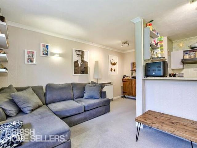 Shared Living/roommate 1 Bedroom For Sale Watford Hertfordshire 160000 ES99523394