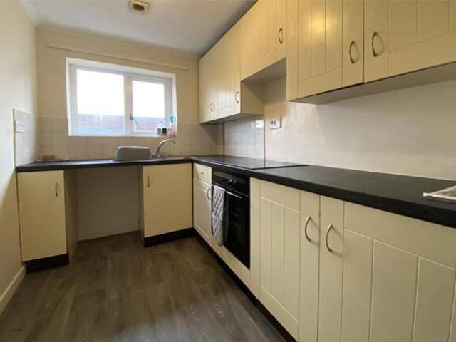 Shared Living/roommate 1 Bedroom For Sale Wellington Somerset 100000 ES101892040