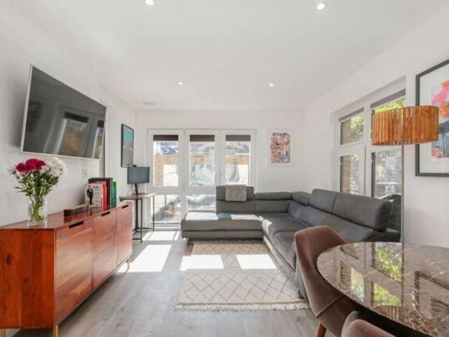 Shared Living/roommate 1 Bedroom For Sale Wimbledon Greater London 450000 ES101168324