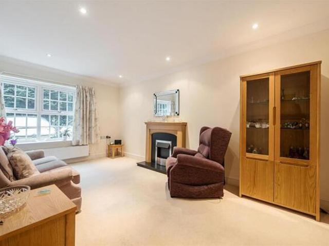 Shared Living/roommate 1 Bedroom For Sale Wokingham Wokingham 230000 ES98503682