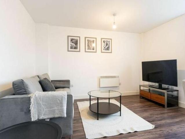 Shared Living/roommate 1 Bedroom For Sale Worcester Worcestershire 85000 ELS99029141