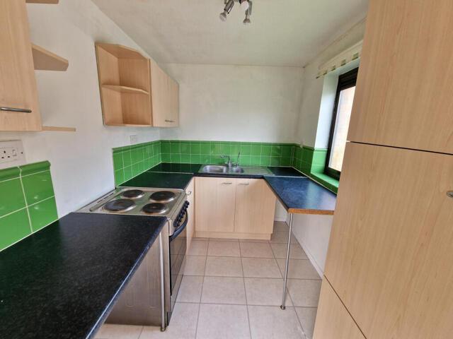 Shared Living/roommate 1 Bedroom For Sale Yeovil Somerset 78000 ELS99571880